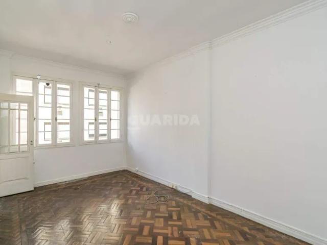 Conjunto comercial no bairro Centro Histórico