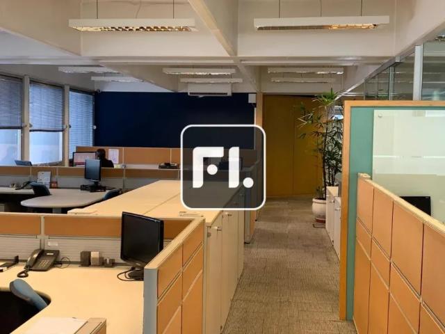 Conjunto comercial no Brooklin para locação com 420m²