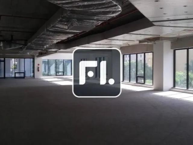 Conjunto comercial no Itaim Bibi para locação com 1390m²