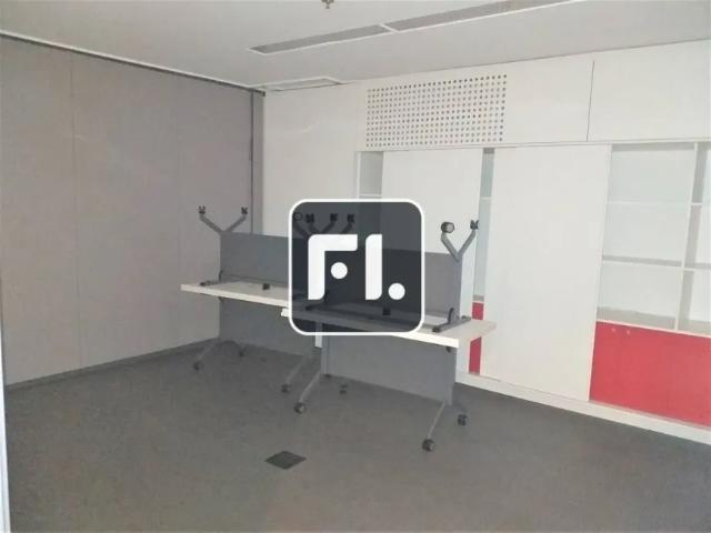 Conjunto comercial no Itaim Bibi para locação com 1300m²