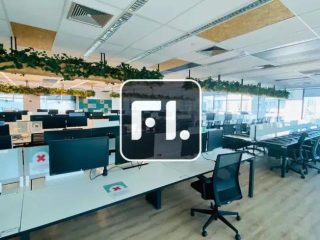 Conjunto comercial no Itaim Bibi para locação com 1650m²