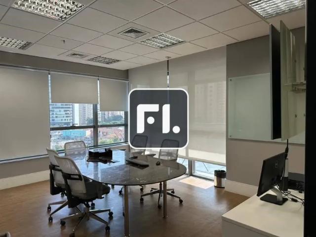 Conjunto comercial no Itaim Bibi para locação com 210m²