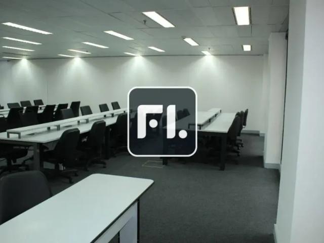 Conjunto comercial no Itaim Bibi para locação com 220m²