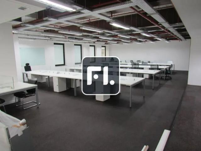 Conjunto comercial no Itaim Bibi para locação com 275m²