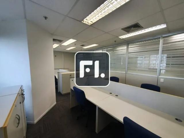Conjunto comercial no Itaim Bibi para locação com 320m²