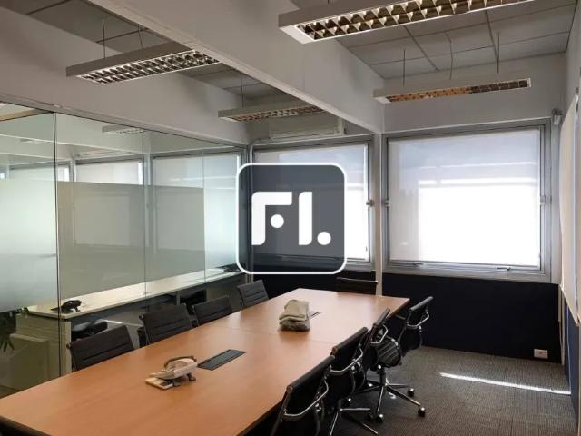 Conjunto comercial no Itaim Bibi para locação com 320m²
