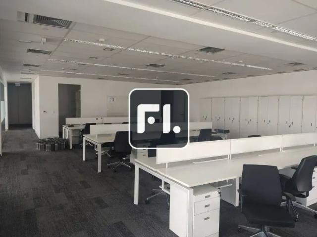 Conjunto comercial no Itaim Bibi para locação com 345m²