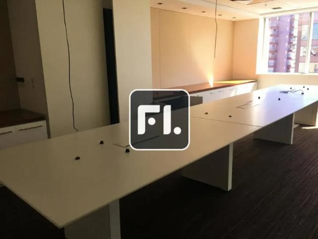 Conjunto comercial no Itaim Bibi para locação com 340m²