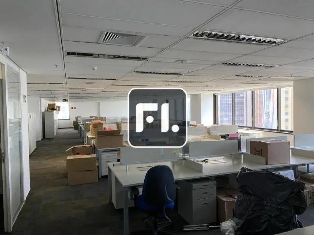 Conjunto comercial no Itaim Bibi para locação com 360m²