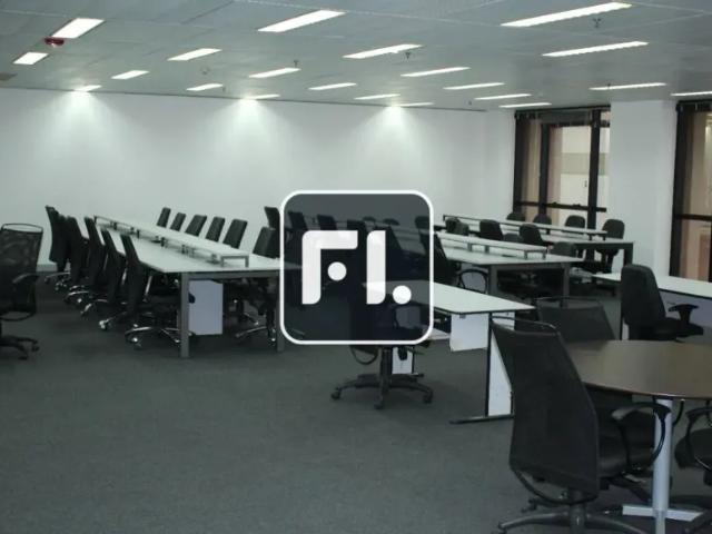 Conjunto comercial no Itaim Bibi para locação com 530m²