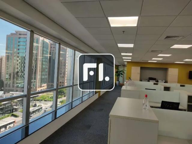 Conjunto comercial no Itaim Bibi para locação com 550m²