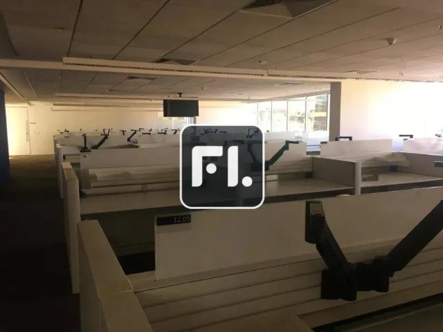 Conjunto comercial no Itaim Bibi para locação com 775m²