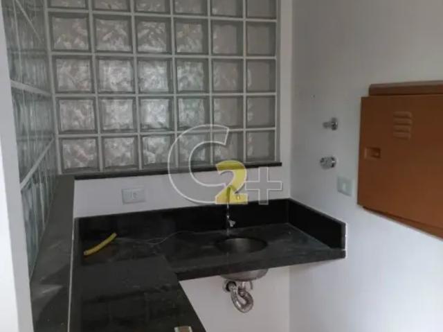 Conjunto Comercial no Jardim Paulista com 1 sala, 1 vaga de garagem