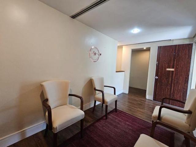 Conjunto comercial no Moinhos de Vento