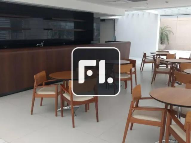 Conjunto comercial na Bela Vista para locação com 465m²