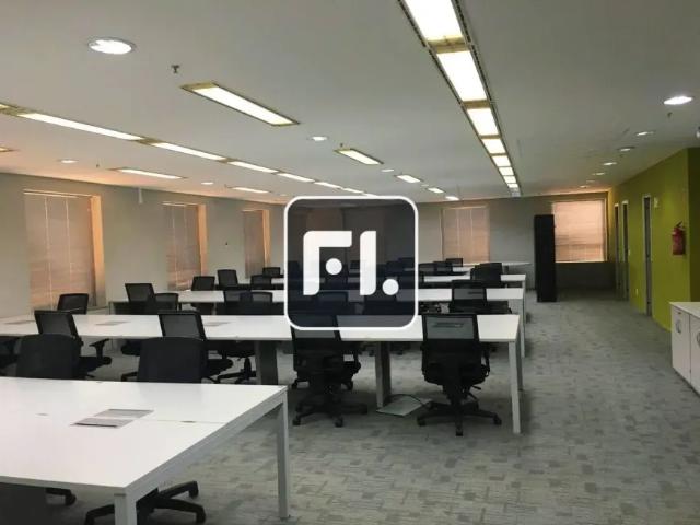 Conjunto comercial na Bela Vista para locação com 690m²