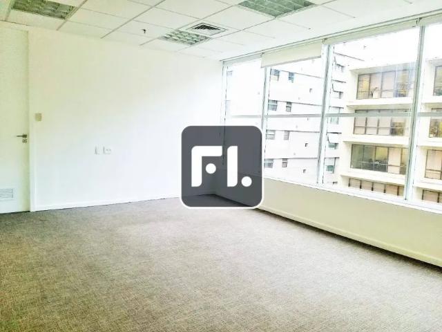 Conjunto comercial na Vila Olímpia para locação com 470m²