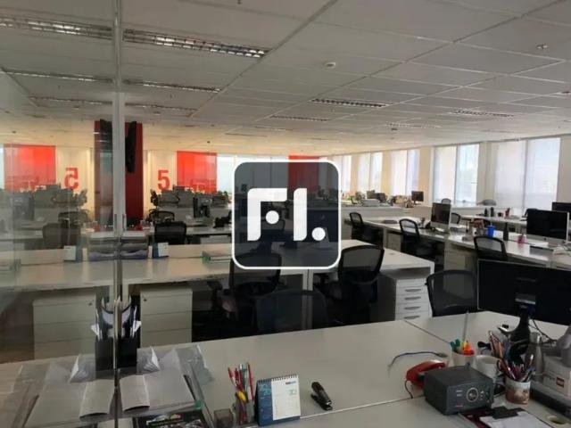 Conjunto comercial na Vila Olímpia para locação com 1250m²