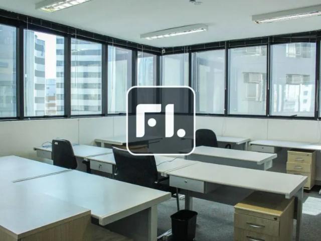 Conjunto comercial na Vila Olímpia para locação com 245m²