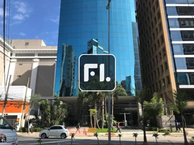 Conjunto comercial na Vila Olímpia para locação com 765m²