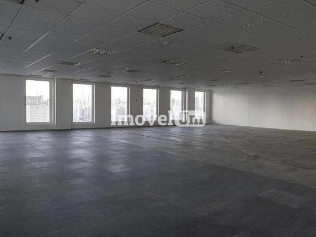 Conjunto Comercial para investimento com exatamente 540m²