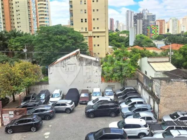Conjunto comercial para locação com 130m², 2 vagas no Brooklin Paulista