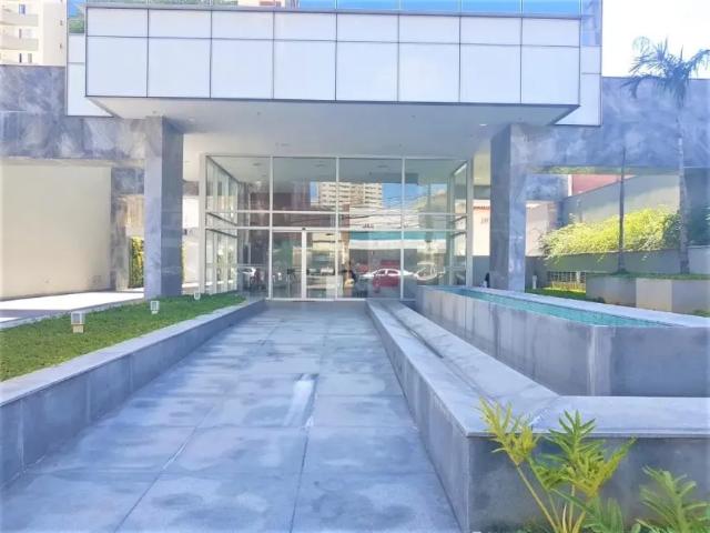 Conjunto comercial para locação com 218m² com 8 vagas de garagem Proprietário concede carência