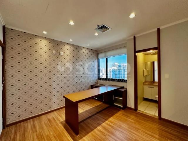 Conjunto comercial para locação Campo Belo, 45m²