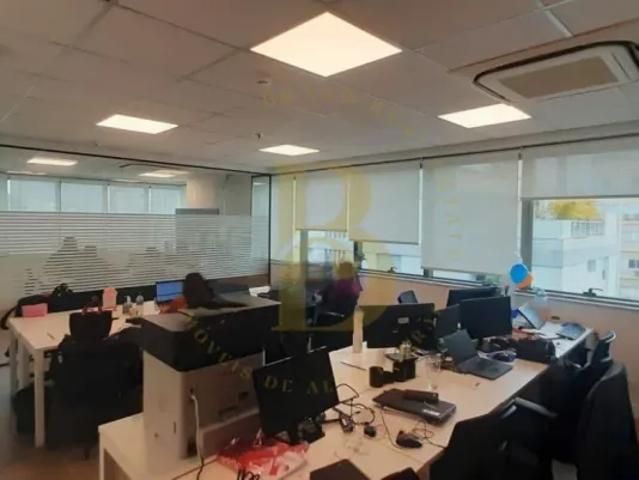 Conjunto Comercial para Locação em Pinheiros? 232m² com 4 vagas