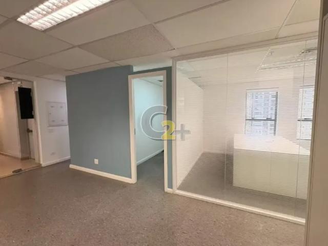 Conjunto Comercial para locação em Pinheiros, 2 salas, 2 vagas, 120m²