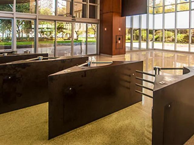 Conjunto comercial região berrini