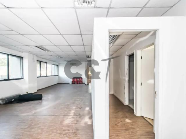 Conjunto comercial à Venda no Alto da Boa Vista, São Paulo SP