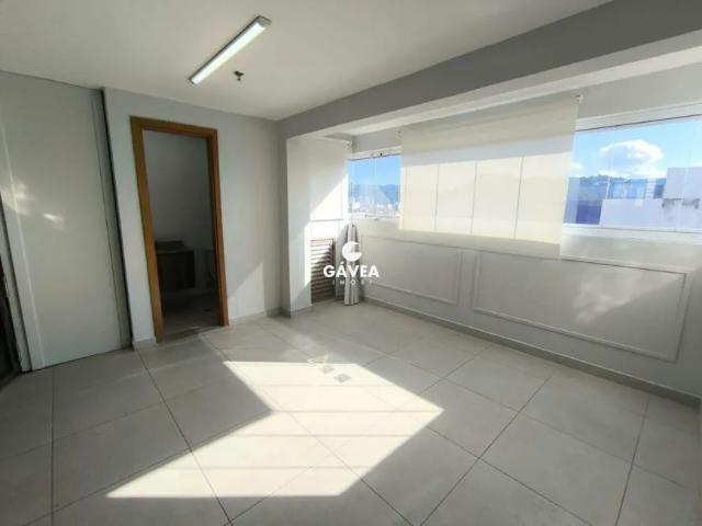 Conjunto Comercial/sala para aluguel no Marapé em Santos