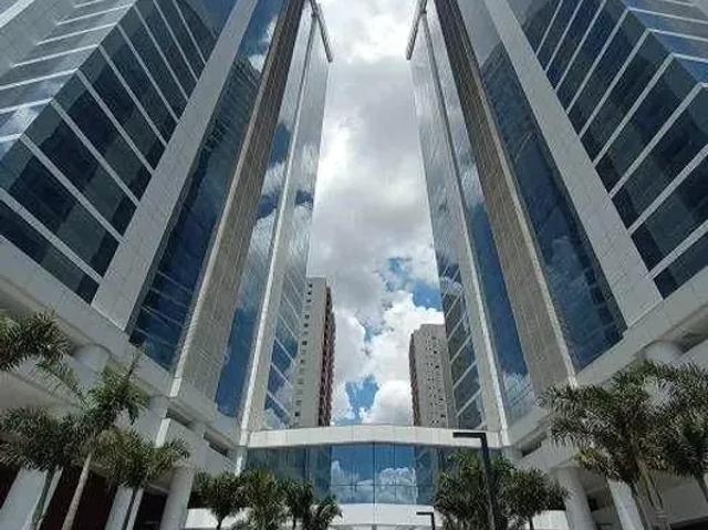 Conjunto corporativa 450m², 4 banheiros, 12 vagas. Prédio novo, ao lado da marginal tietê