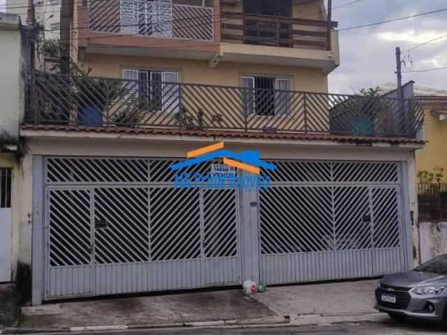 Conjunto de 4 Casas Independentes com 2 a 3 Dormitórios e Garagem