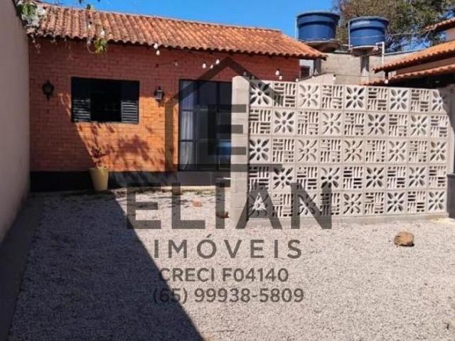 Conjunto de 4 Flats no Centro de Chapada dos Guimarães! Imperdível