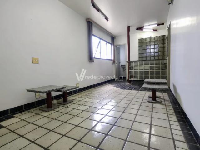 Conjunto de salas no Edifício Medical Center, no bairro Vila Itapura em Campinas