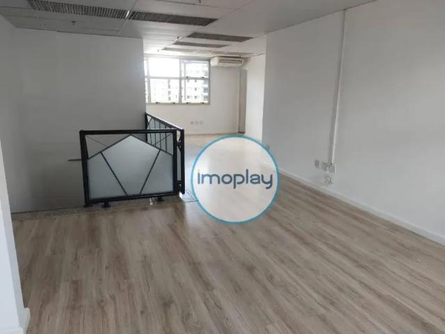 Conjunto Duplex para alugar, 222 m² com 3 vagas e 4 banheiros no bairro de Indianópolis São Paulo/