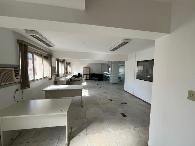 Conjunto em Vila Mariana, São Paulo/SP de 0m² à venda por R$ 599.000,00 ou para locação R$ 3.000,00/mes