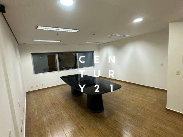 Conjunto em Vila Olímpia, São Paulo/SP de 31m² para locação R$ 2.000,00/mes
