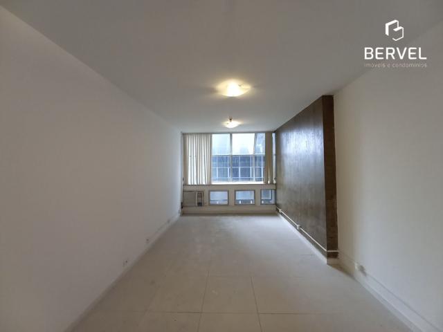 Conjunto em Centro, Rio de Janeiro/RJ de 0m² à venda por R$ 210.000,00 ou para locação R$ 700,00/mes