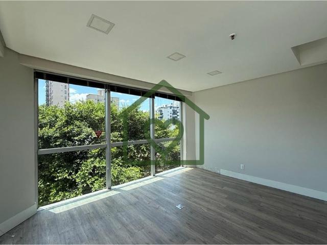 Conjunto em Higienópolis, Porto Alegre/RS de 0m² à venda por R$ 249.000,00