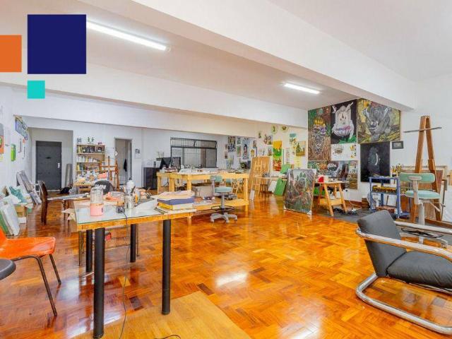 Conjunto em República, São Paulo/SP de 115m² à venda por R$ 379.000,00