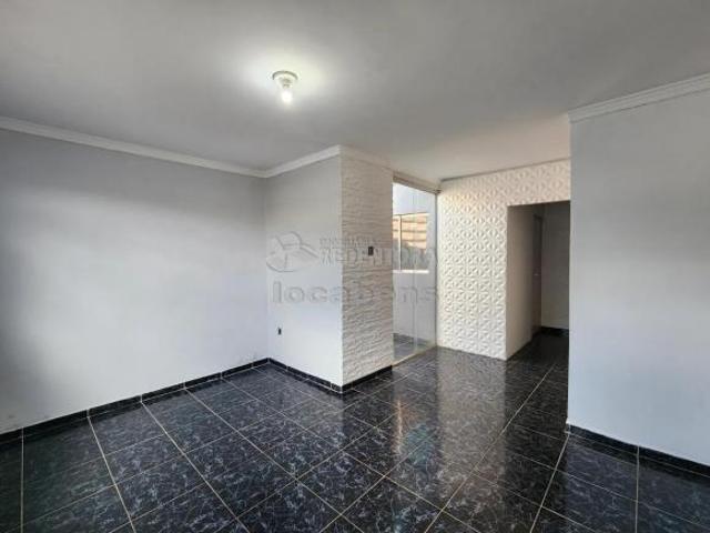 Conjunto Habitacional São Deocleciano Casa em excelente localização, com 3 dormitórios
