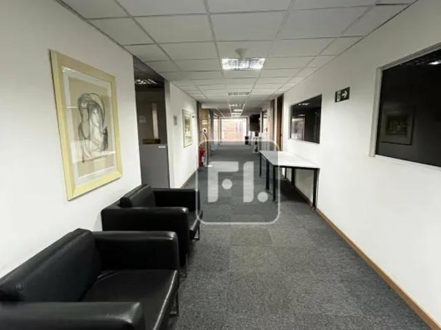 Conjunto para alugar, 550 m² por R$ 40.500,00/mês Alphaville Industrial Barueri/SP