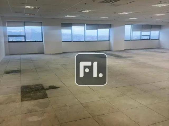 Conjunto para alugar, 582 m² por R$ 48.642,50/mês Tamboré Barueri/SP