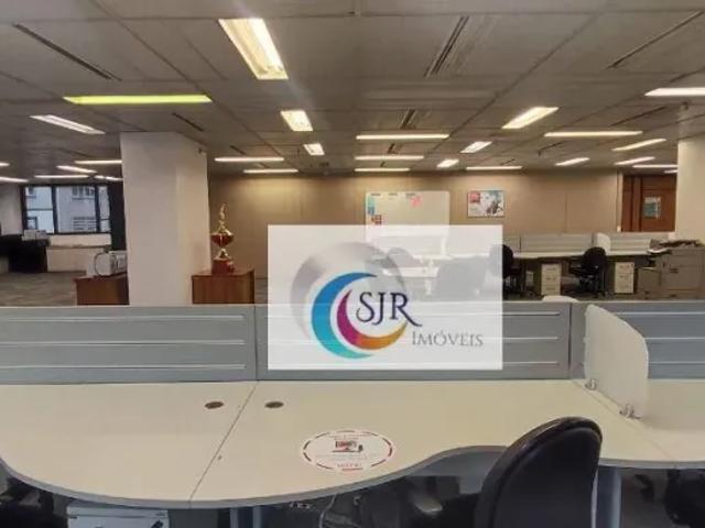 Conjunto para alugar, 681 m² Bela Vista São Paulo/SP