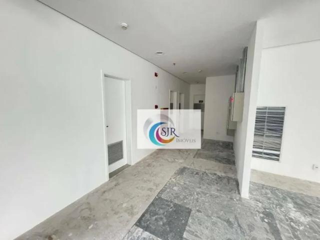 Conjunto para alugar, 698 m² por R$ 224.463,85/mês Itaim Bibi São Paulo/SP