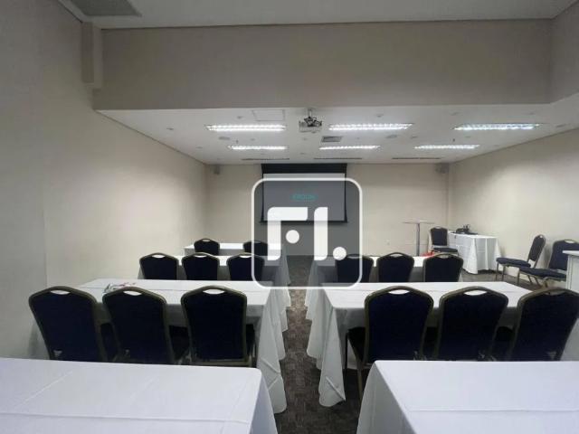 Conjunto para alugar, 114 m² Moema São Paulo/SP