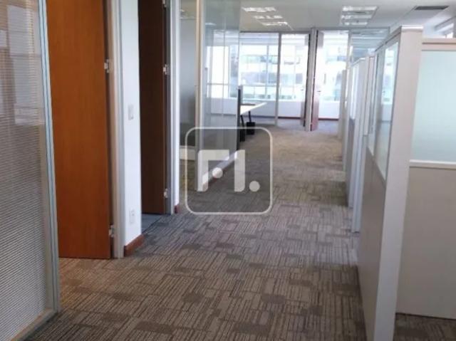 Conjunto para alugar, 130 m² por R$ 40.100,01/mês Itaim Bibi São Paulo/SP